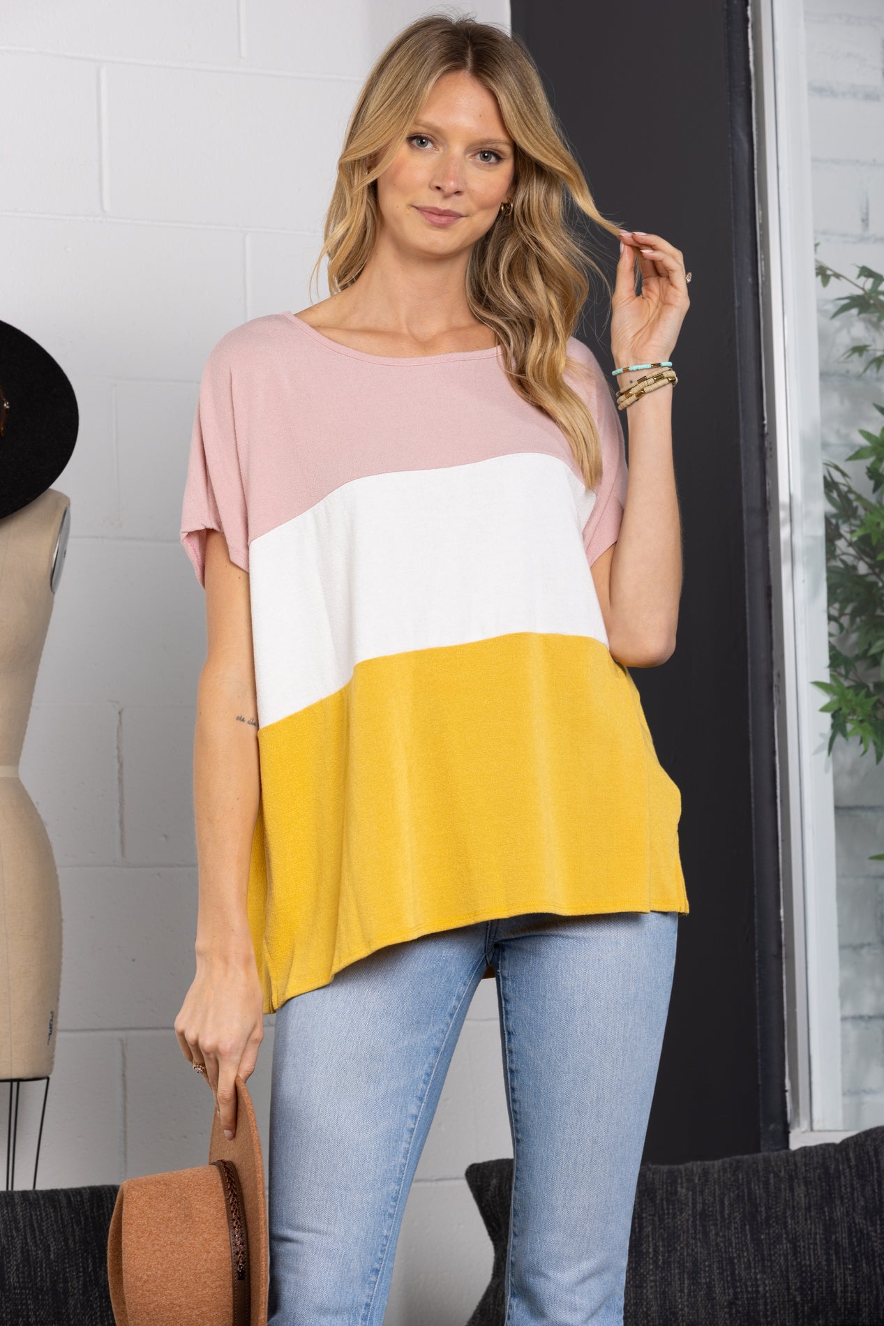 Wholesale Blush Color Block Tunic Top-Missy – Stylish Wholesale